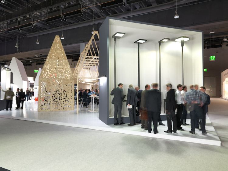 Lights and Lighting | LIGHT + BUILDING 2014 Performance iN Lighting ...