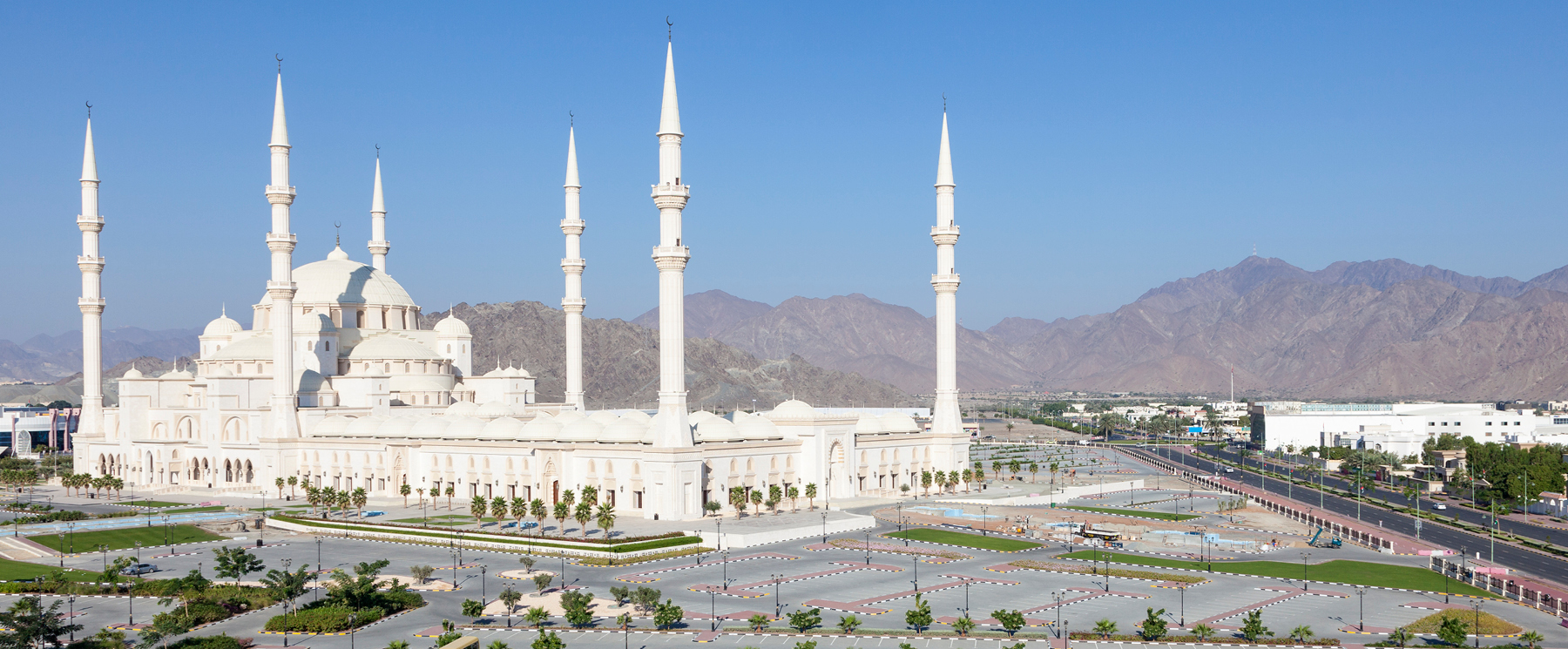 SHEIKH ZAYED GRAND MOSQUE Lighting projects | PIL International